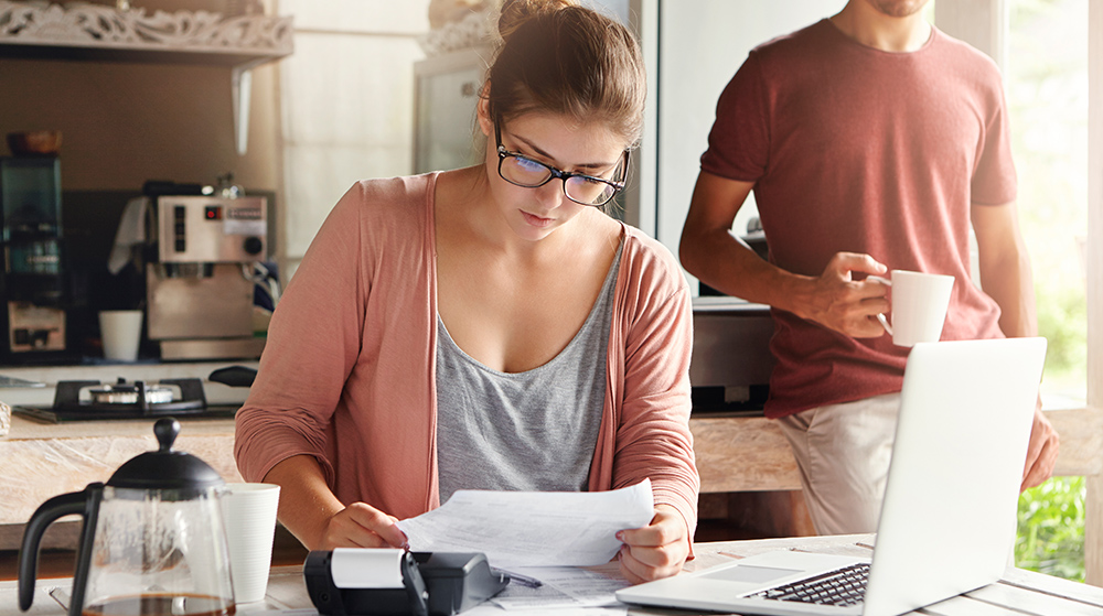 Entenda a importância e como analisar relatórios financeiros | Equals